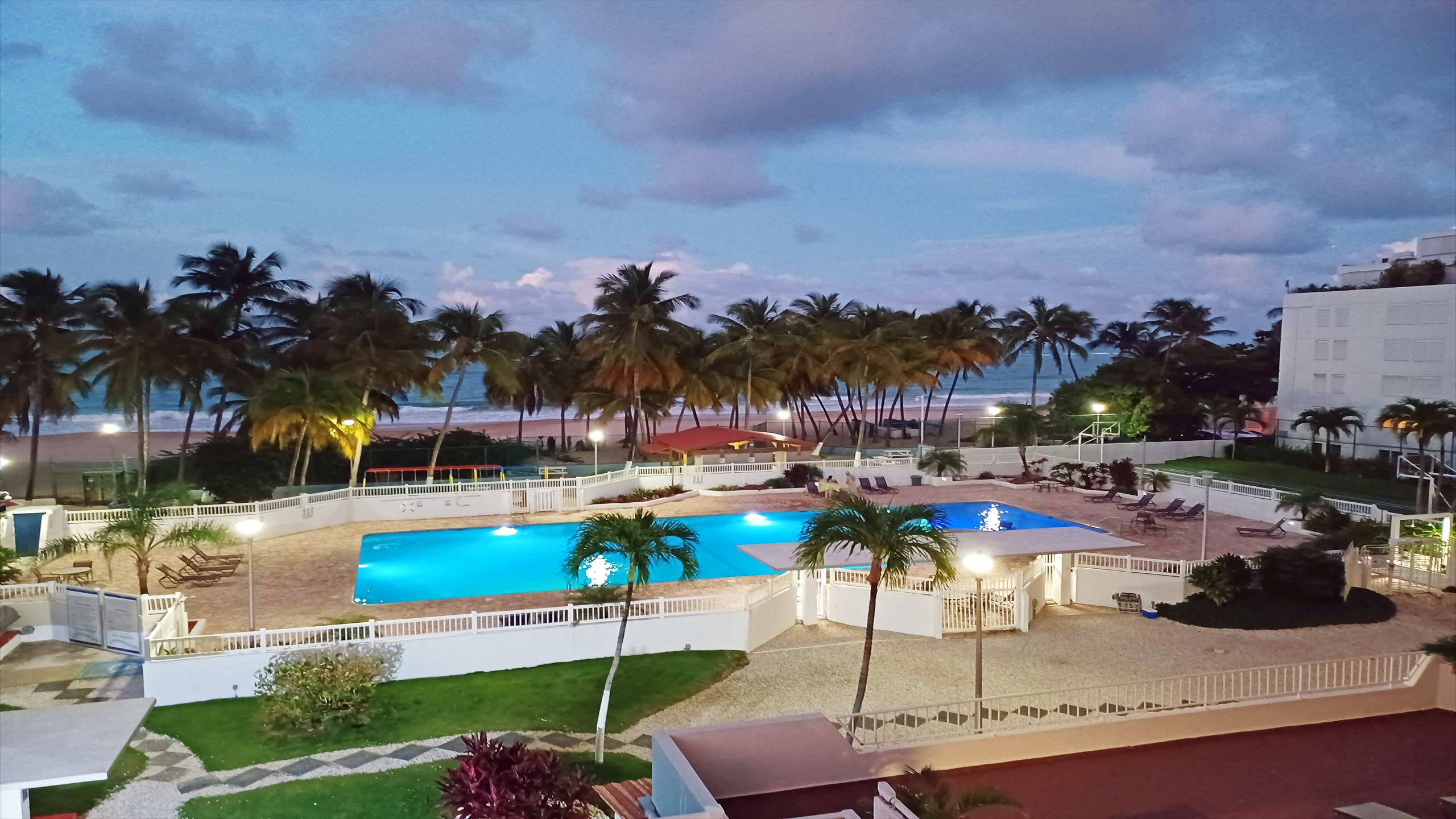 Hotels In Isla Verde Puerto Rico | Isla Verde Beach Resort